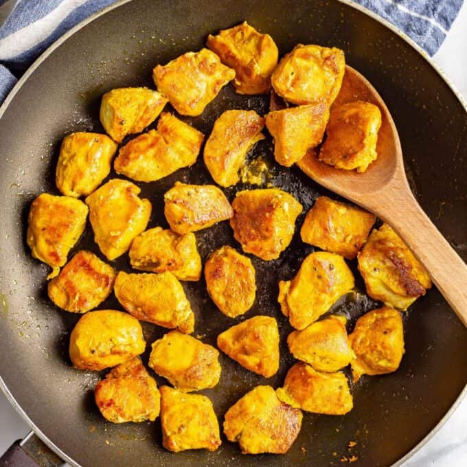 Easy Turmeric Chicken {15 minutes} - Family Food on the Table