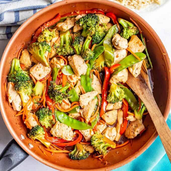 Honey Garlic Chicken Stir Fry - Family Food on the Table
