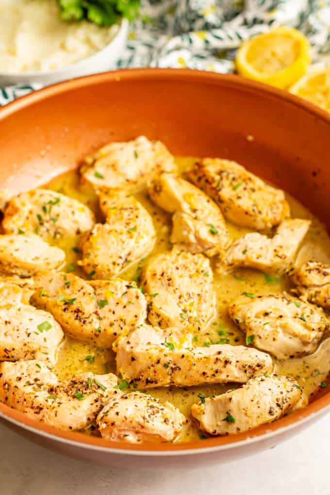 15-Minute Skillet Lemon Chicken - Family Food on the Table